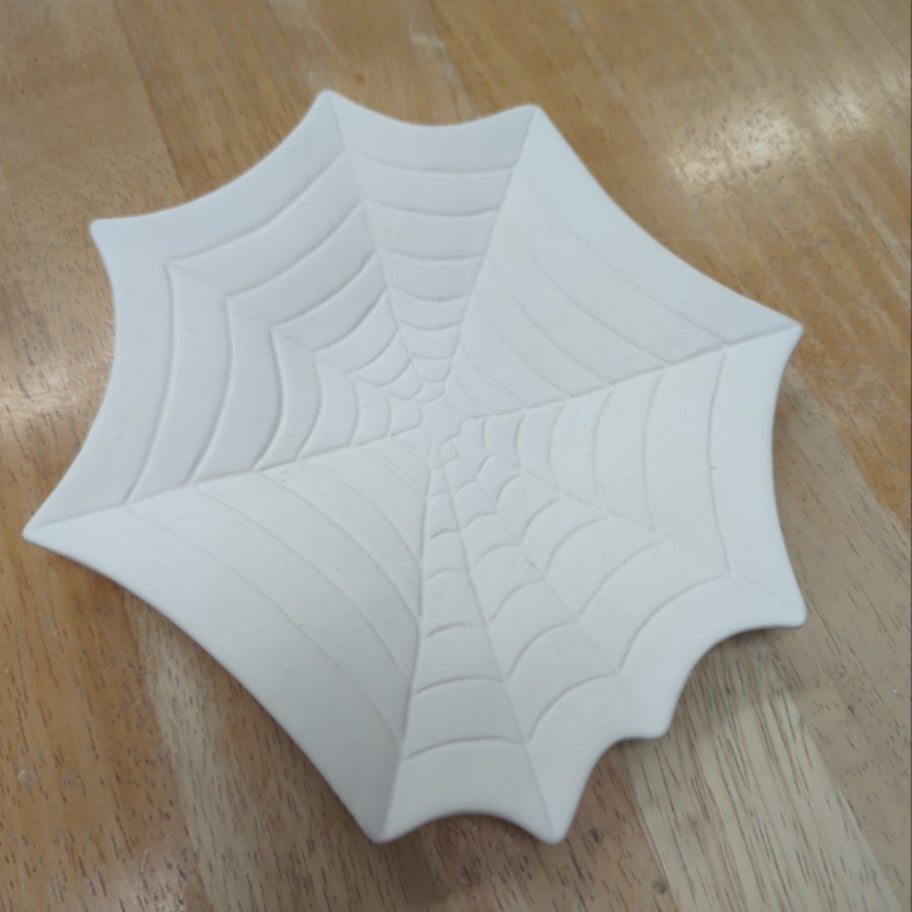 Spider Web Plate | Playing Picasso